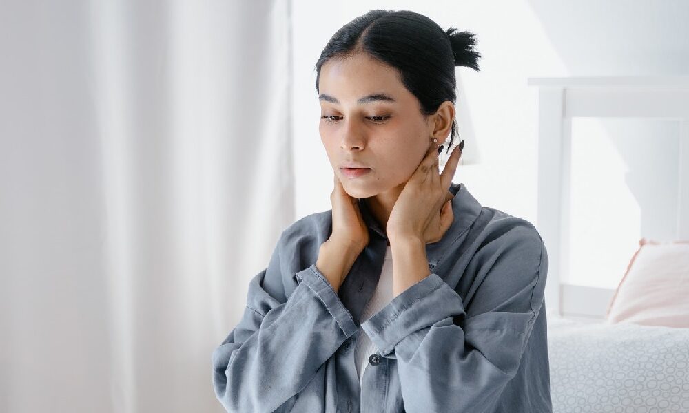 Tired Of Neck Pain? Follow These Lesser-Known Tips - BestInfoHub